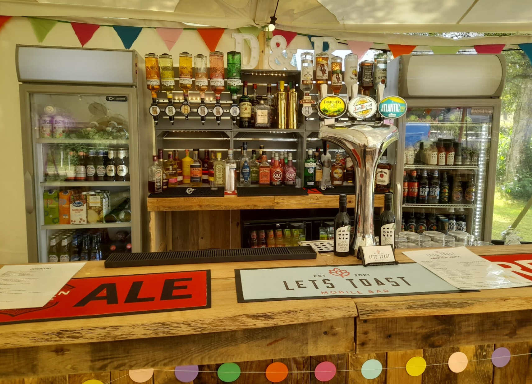 Bar Hire | Let's Toast